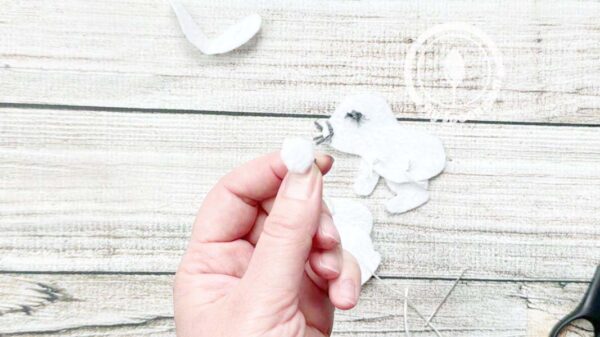 How to Hand Sew a Simple Felt Bunny Rabbit - Free Printable Pattern ...