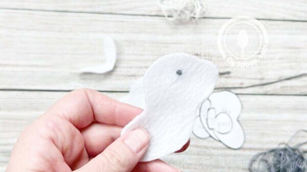 How to Hand Sew a Simple Felt Bunny Rabbit - Free Printable Pattern ...