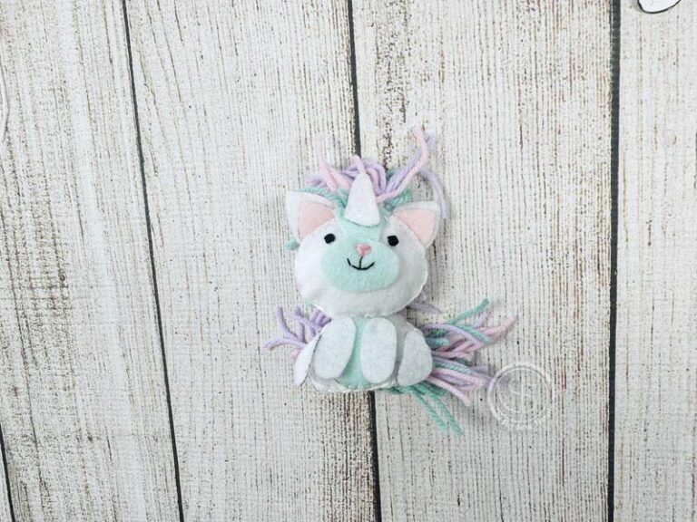 Easy Felt Kitty-Corn Plushie Sewing Tutorial for Beginners – Free ...