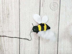 Free Printable Easy Felt Bee Pattern – Great for Beginners and Kids ...
