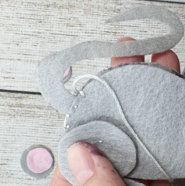 How to Sew an Easy Felt Mouse (or Rat!) Plushie with a Free Printable ...