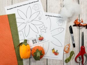 Free Printable Felt Pumpkin Sewing Pattern – Easy Hand Stitched Plushie ...