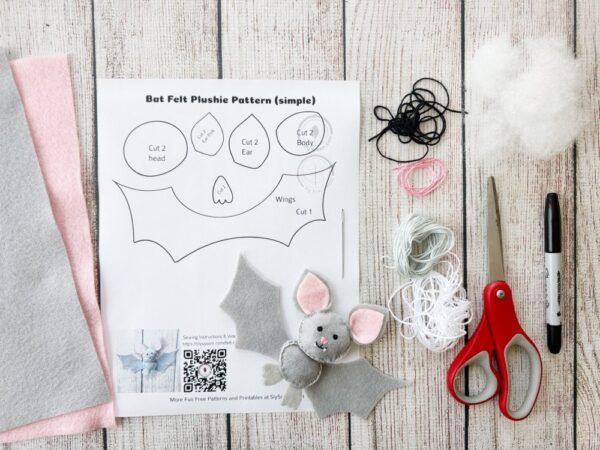 🦇 How to Sew a Cute Felt Bat Plushie – With a Free Printable Pattern ...